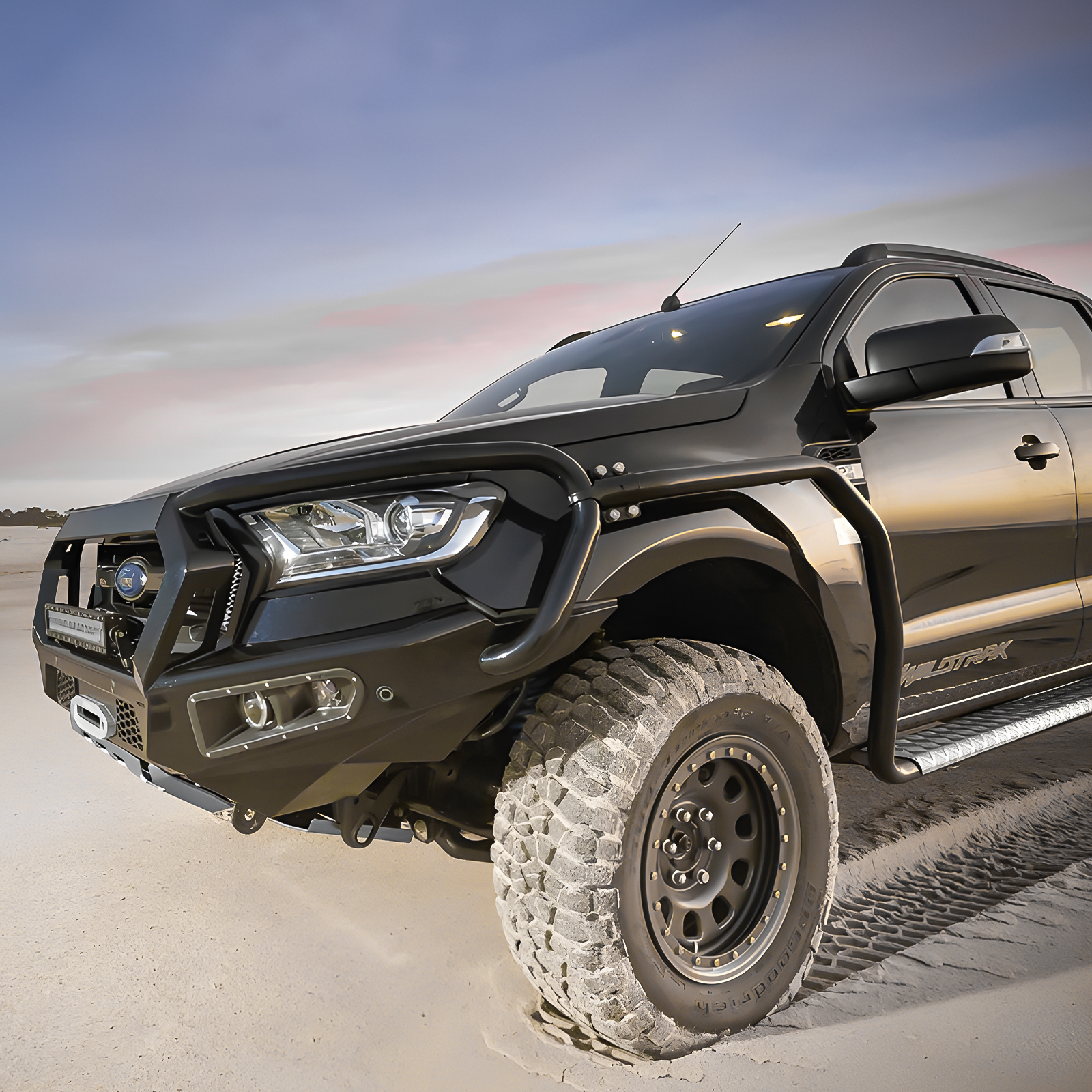 Defensa Con Bullbar AFN Acero Ford Ranger 2012-2022 Negro - ProtecCar