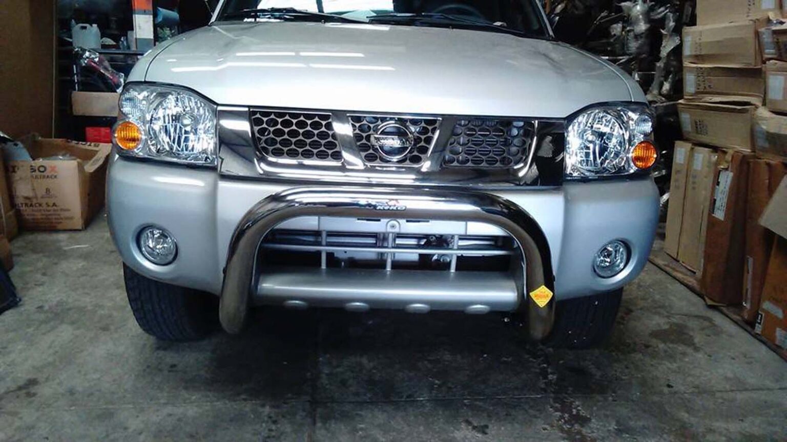 Defensa Keko K1 Nissan Frontier D22 2003-2014 Cromado - ProtecCar