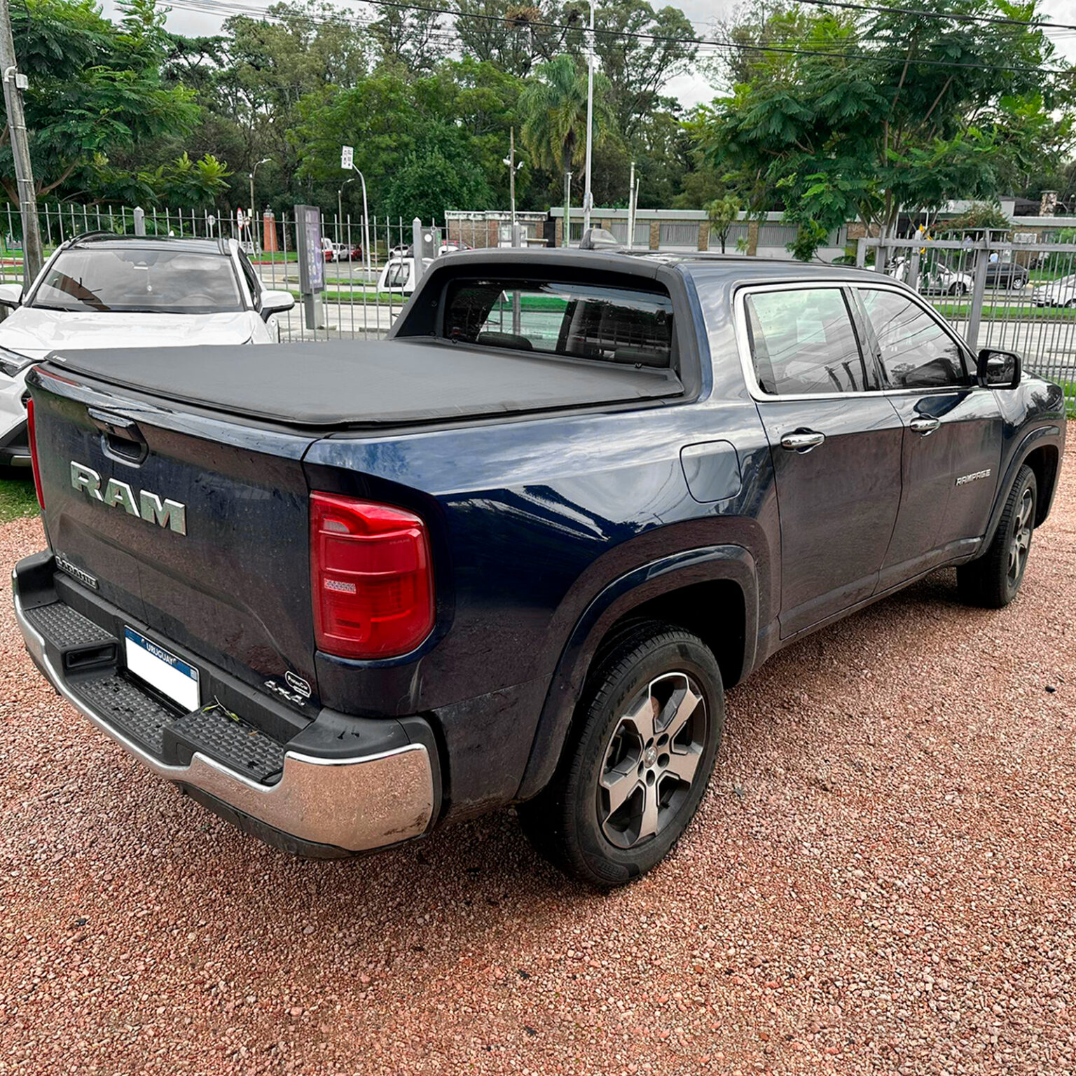 Lona Maritima GRX Keko RAM Rampage Doble Cabina 2023+ - ProtecCar