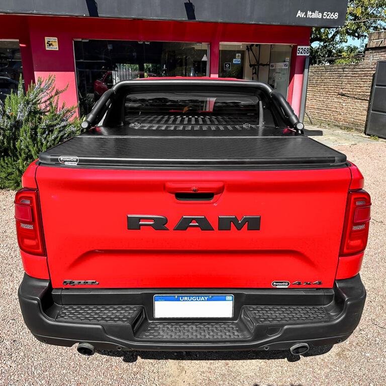 Tapa Rígida RAM Rampage Doble Cabina 2023+ Negro - ProtecCar