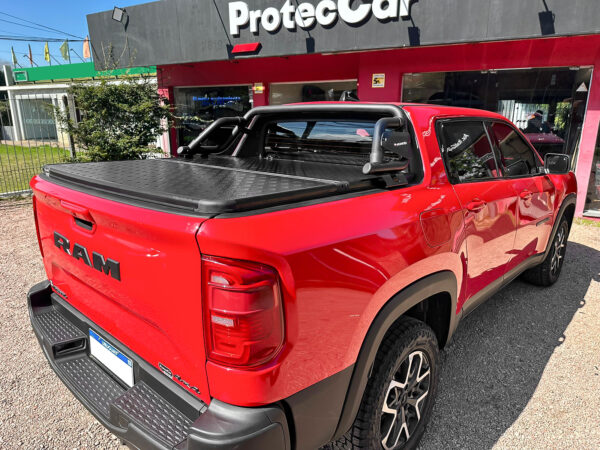 Tapa Rígida RAM Rampage Doble Cabina 2023+ Negro - ProtecCar